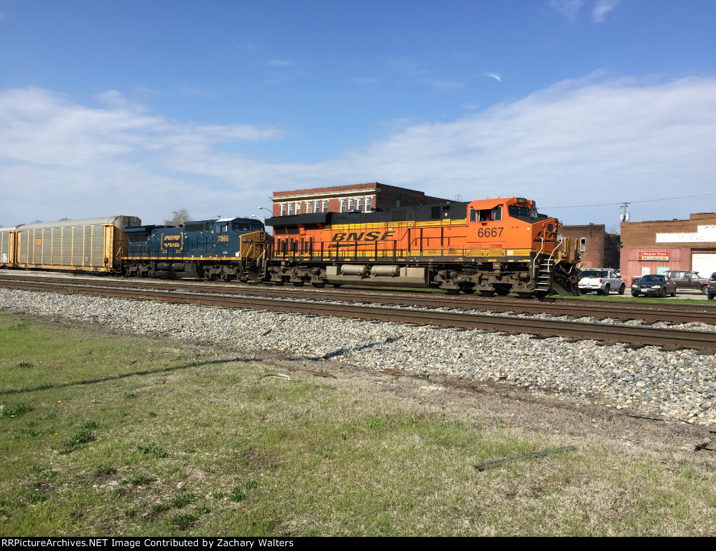 BNSF 6667 GECX 7866